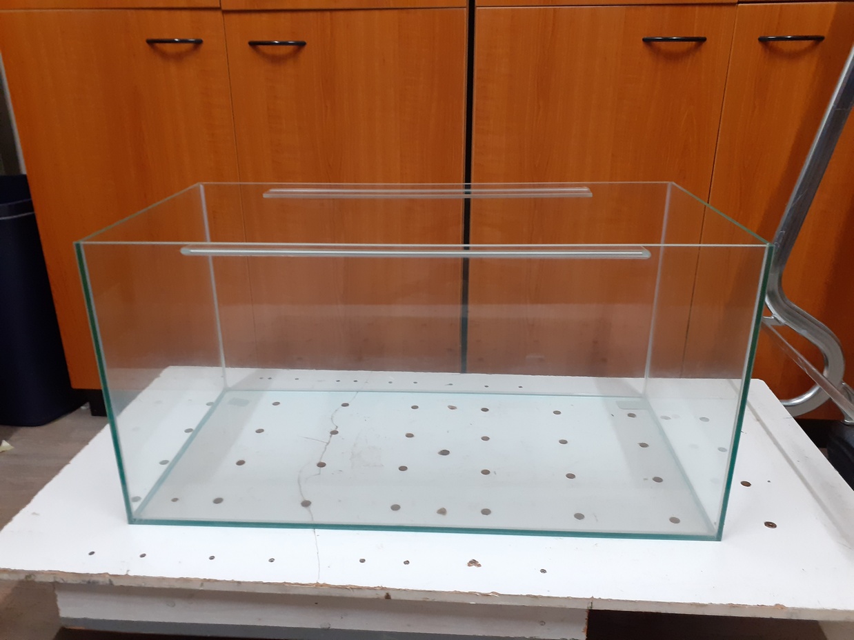 Aquarium 80x40x40 cm - Kringloop Goor - Kringloopoutlet Hof van Twente